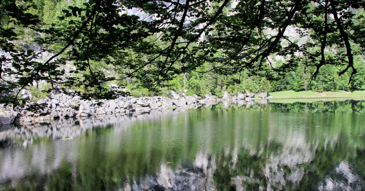 Schifffahrt Grundlsee Toplitzsee | Lake Kammersee - Source of the…